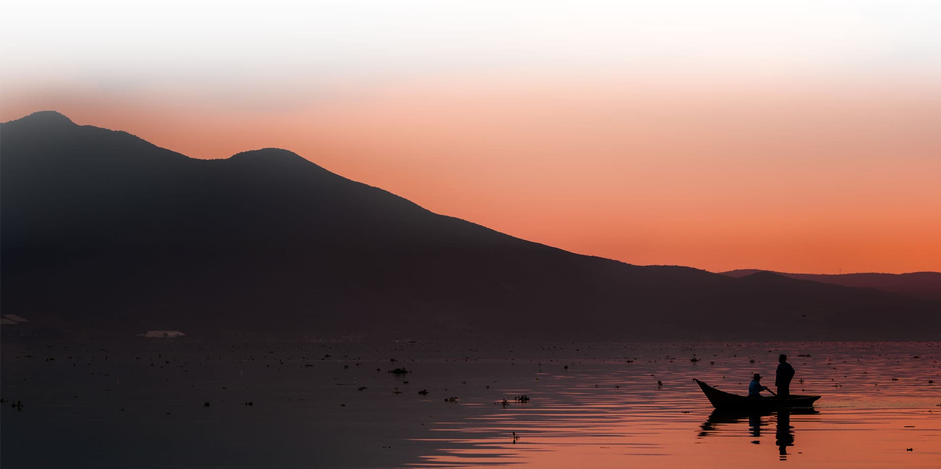 The Lakeside Guide to Lake Chapala, Mexico